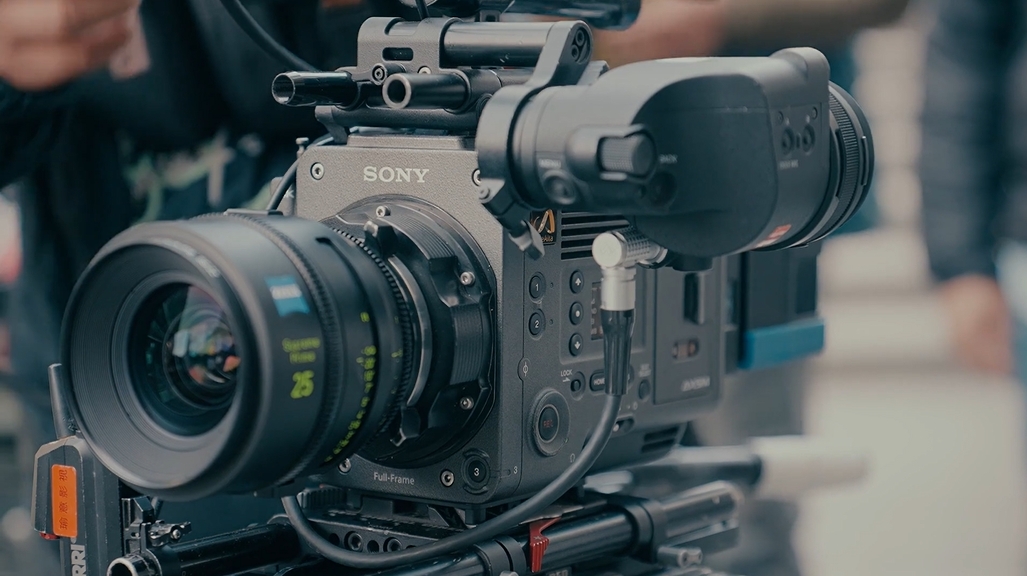 索尼CineAltaB摄影机丨智能高效助力创作